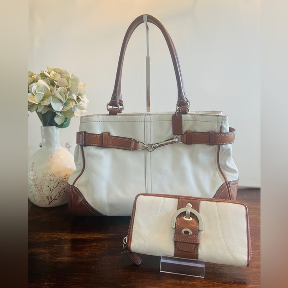 Coach | Bags | Coach Hamptons Satchel Purse And Wallet | Poshmark